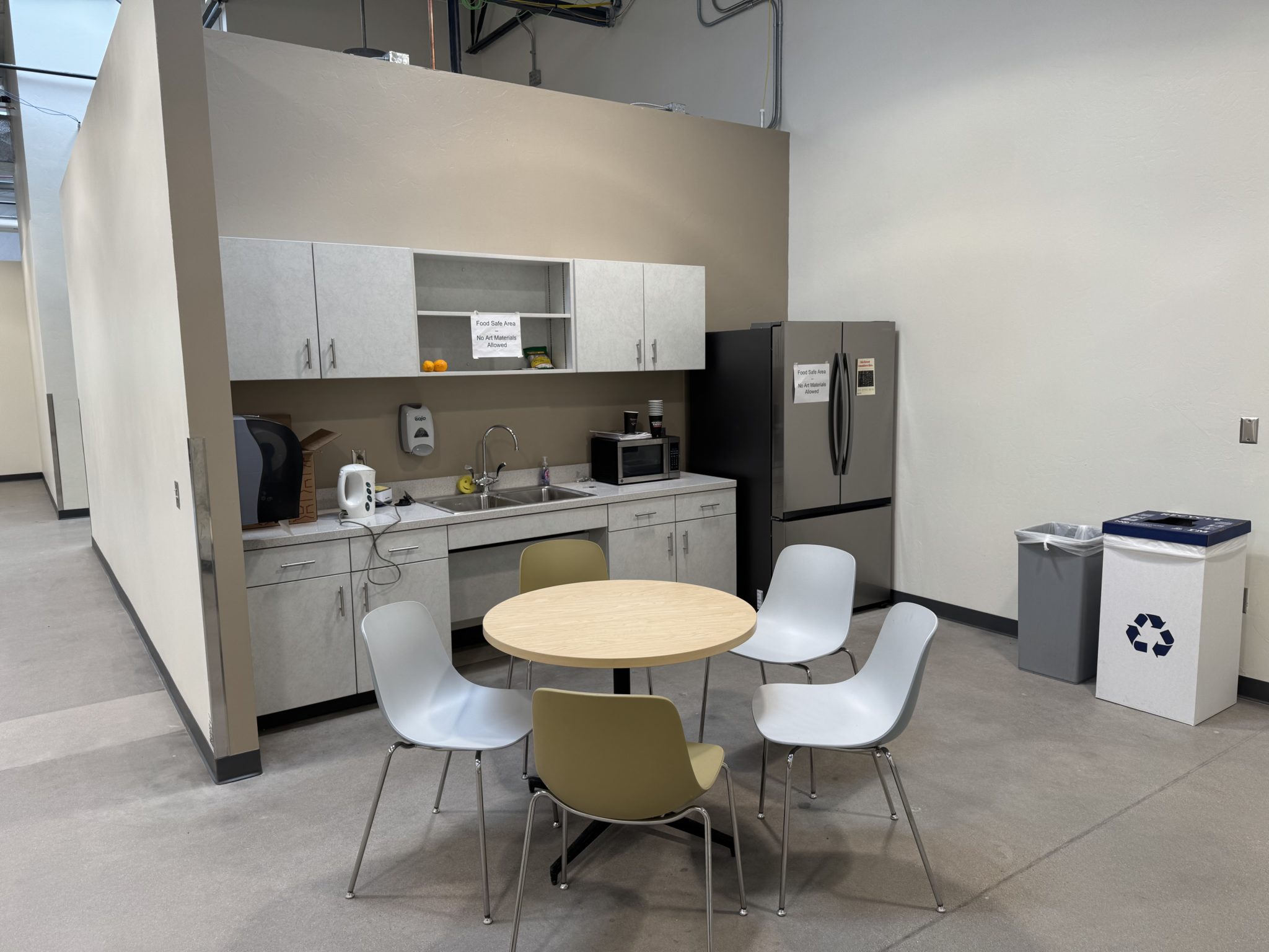 Renovated grad studios sport new gallery, spaces to interact - School ...